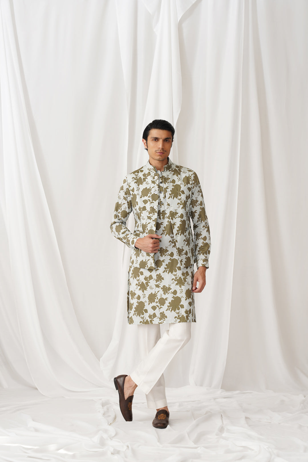 Motif Kurta-Nehru Set – Shop Bandhgala Suit India at SEVEN DC
